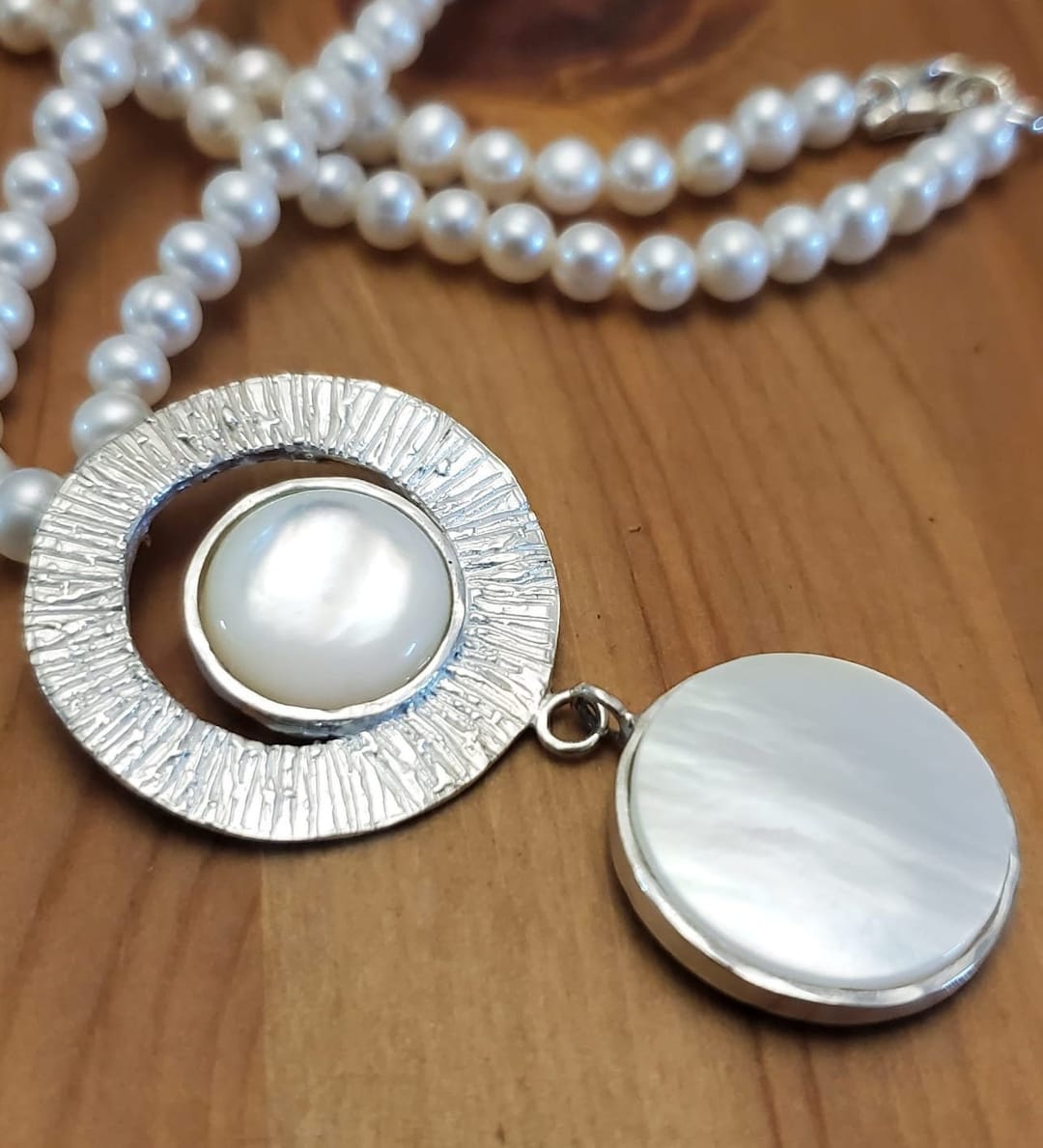 Freshwater Pearl Necklace ,mother of Pearl Long Silver Solid Pendant ...