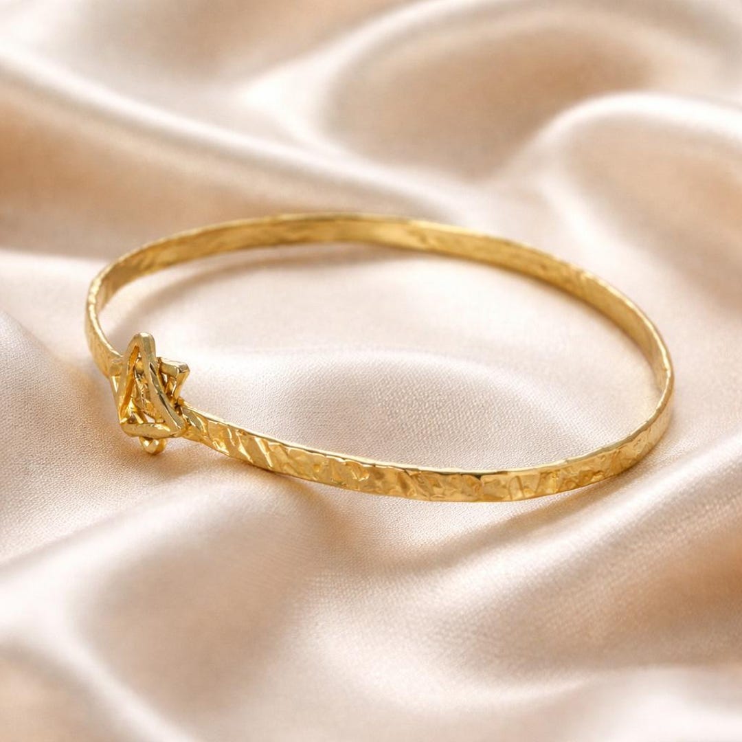 14K Gold Star of David Bangle: Handmade Embossed Jewish Jewelry - Etsy