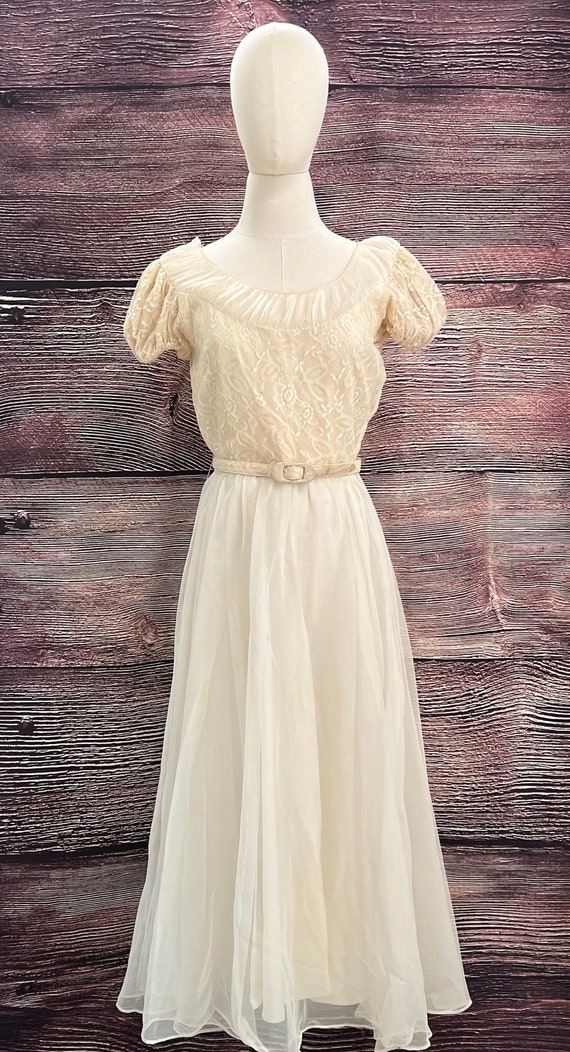 vintage 1940s lace dress - Gem