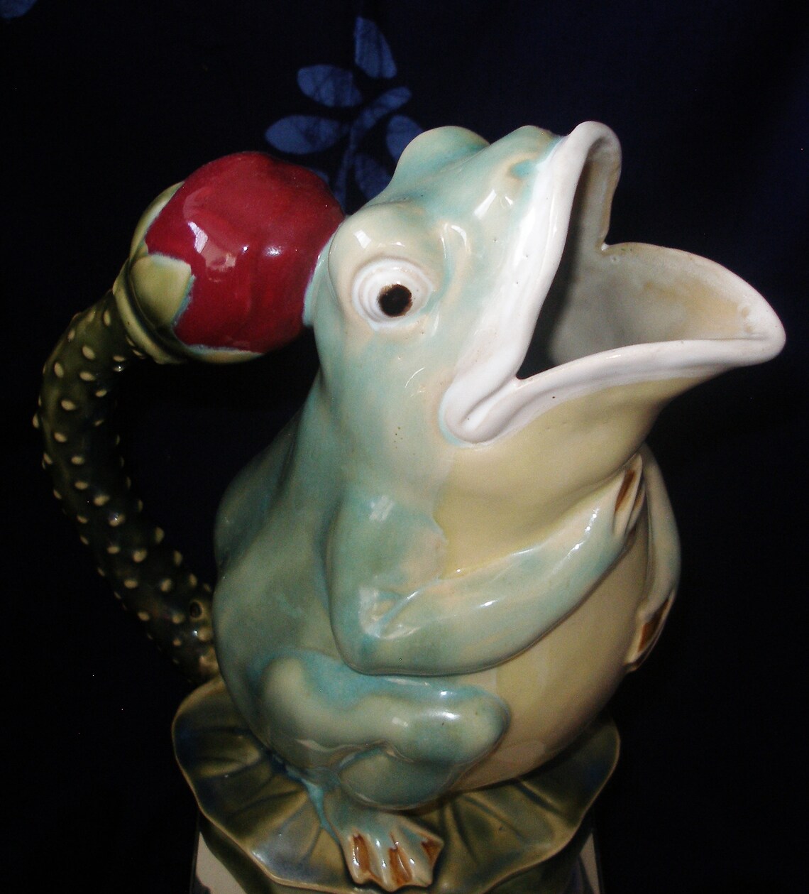 MAJOLICA Green FROG PITCHER - Etsy