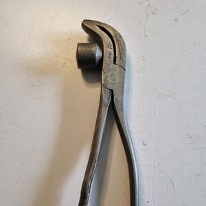 1920s Vintage Cobblers and Shoemakers Hand Tools Lasting Pliers Pincers ...