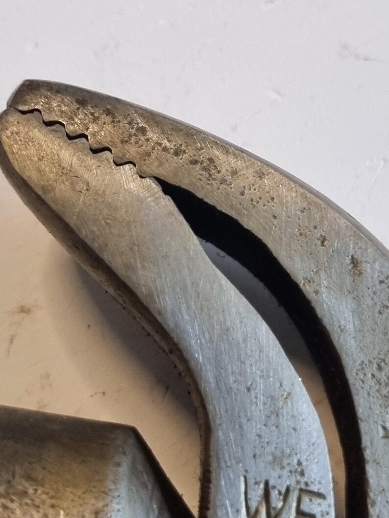 1920s Vintage Cobblers and Shoemakers Hand Tools Lasting Pliers Pincers ...