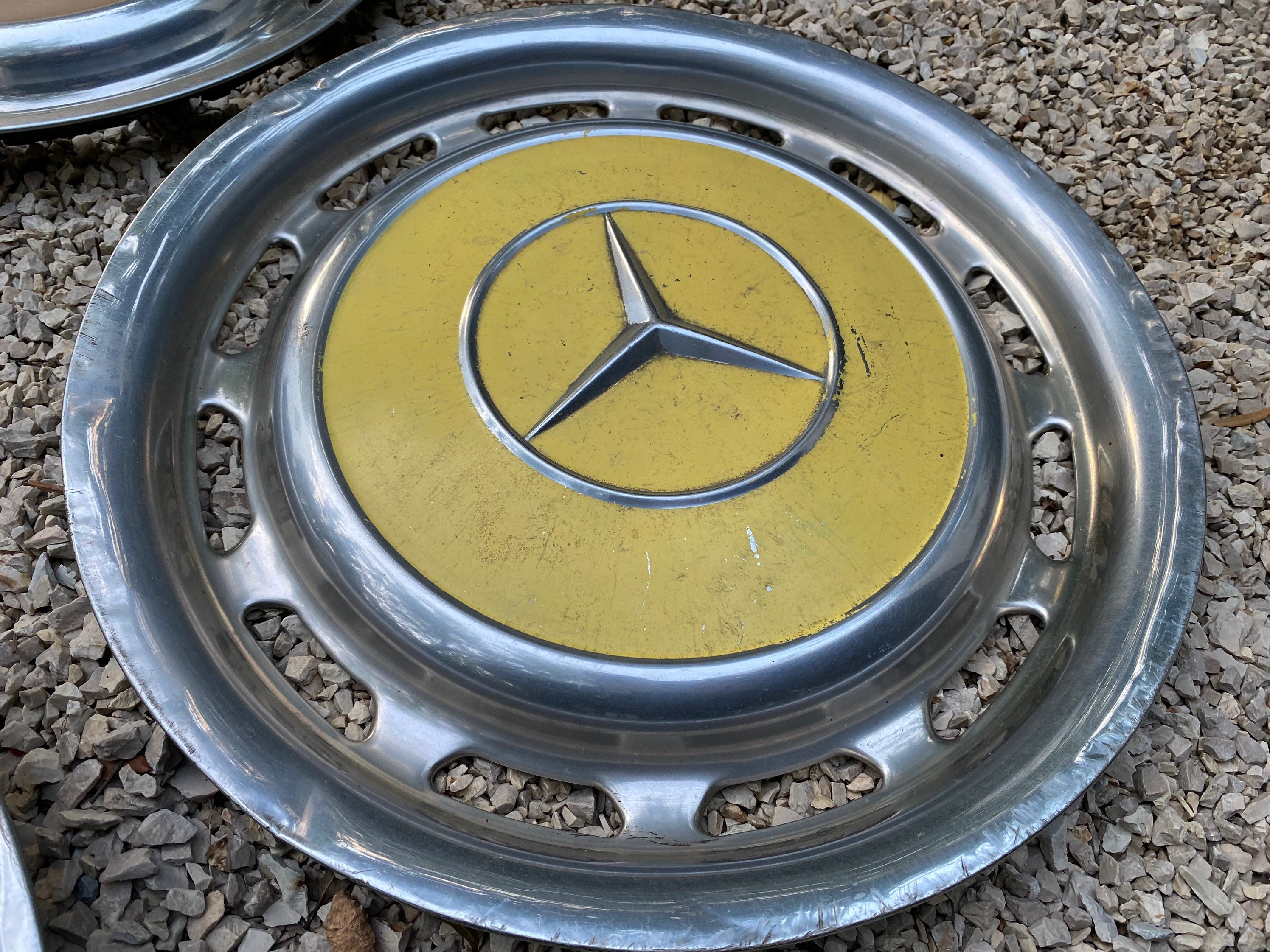 6 Mercedes-benz Vintage Wheel Covers (hubcaps) - Etsy