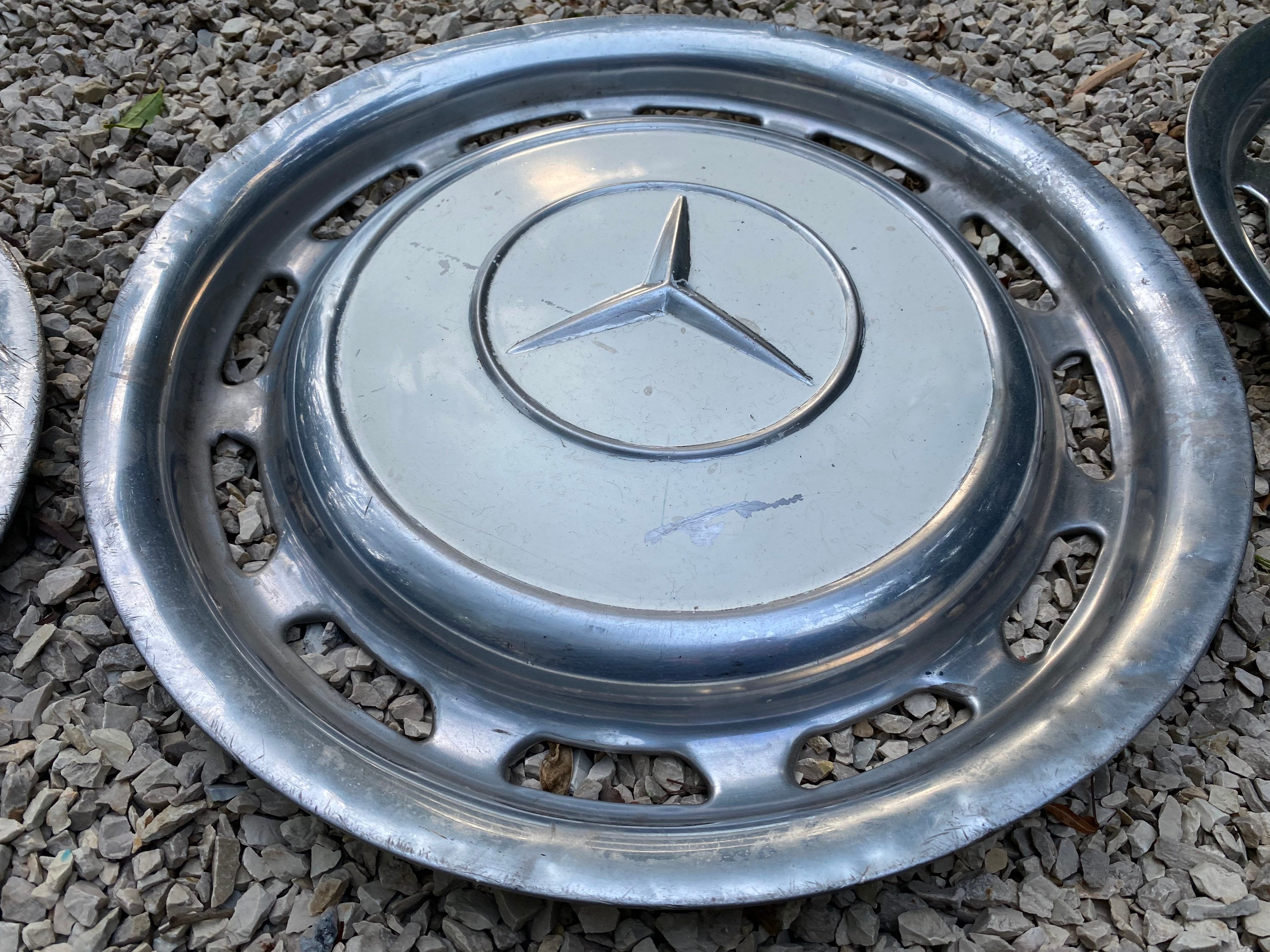 6 Mercedes-benz Vintage Wheel Covers (hubcaps) - Etsy