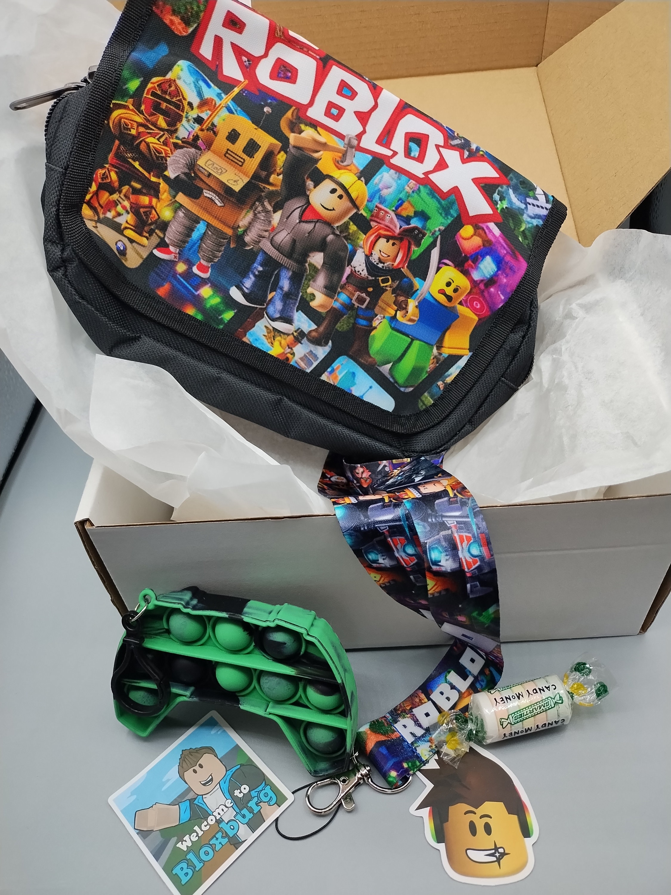 Roblox Inspired Gift to Go - Etsy