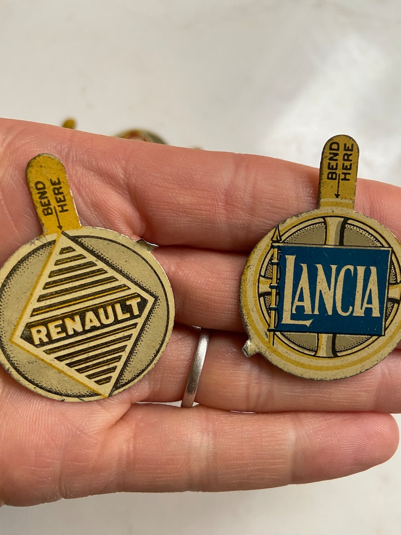 Vintage 1920s Car Badges/metal Tags X 6, Given With Magnet Magazine in ...