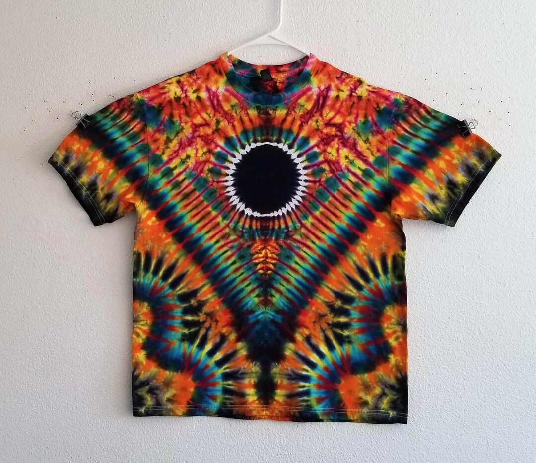 XL "total Solar Eclipse" Tie Dye Shirt! - Etsy