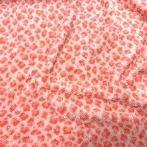 Pink Leopard Spot Animal Sherpa Faux Fur #56 100% Polyester Medium Pile ...
