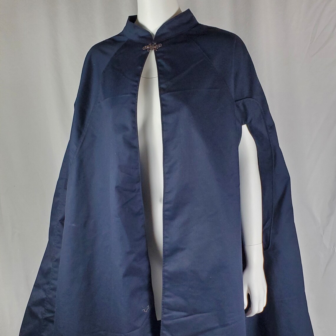 PDF Sewing Pattern Mandarin Collar Cape | Etsy