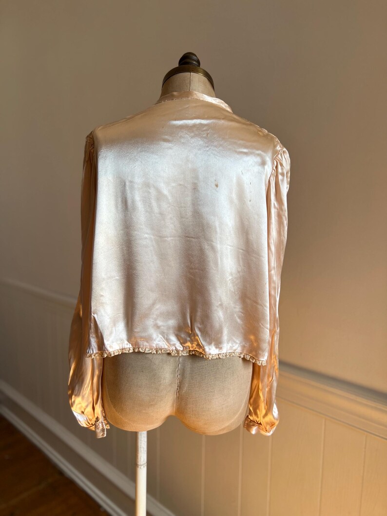 Vintage Early 1940's Peach Silk Bed Jacket - Etsy