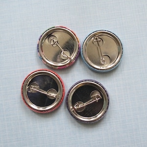 Vintage Pinback Button 80s Sticker Album Designs Cute Retro ...