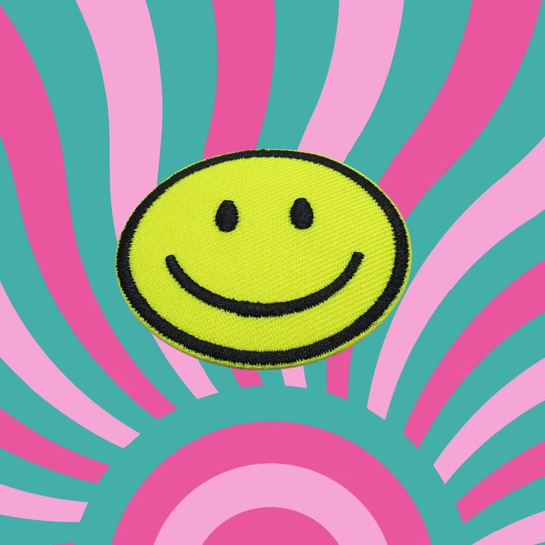 Happy Face Patch - Groovy Retro Yellow Smiley 70s Patches - 1970s ...
