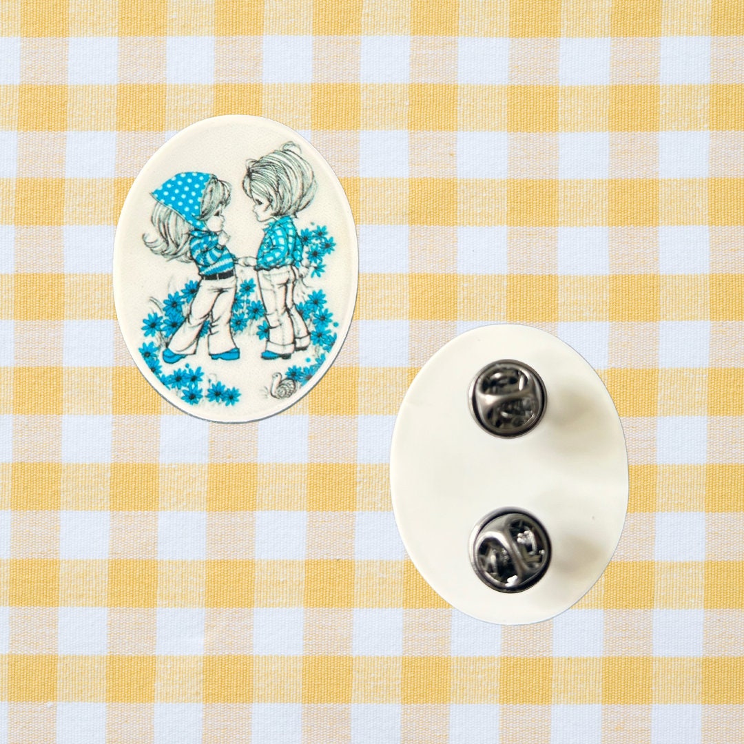Groovy Pin - Vintage Style 60s Mod Pinback Brooch - Etsy