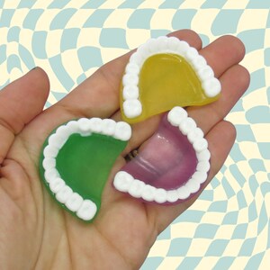 Tooth Hair Clip - Dentures Teeth Barrette - Weird Funky Hair ...