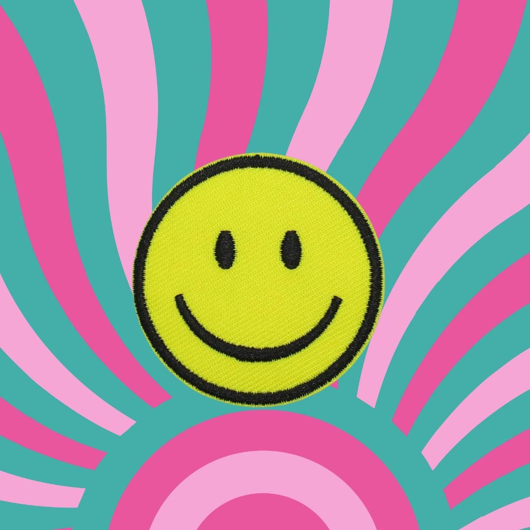 Happy Face Patch - Groovy Retro Yellow Smiley 70s Patches - 1970s ...
