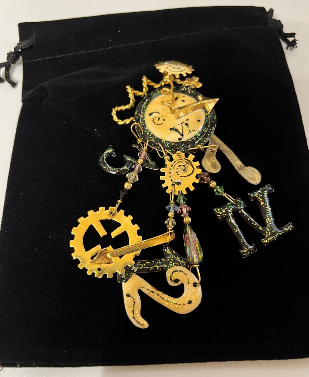 Lunch at the Ritz New Year's Eve in the City Brooch, Pin, and Pendant ...