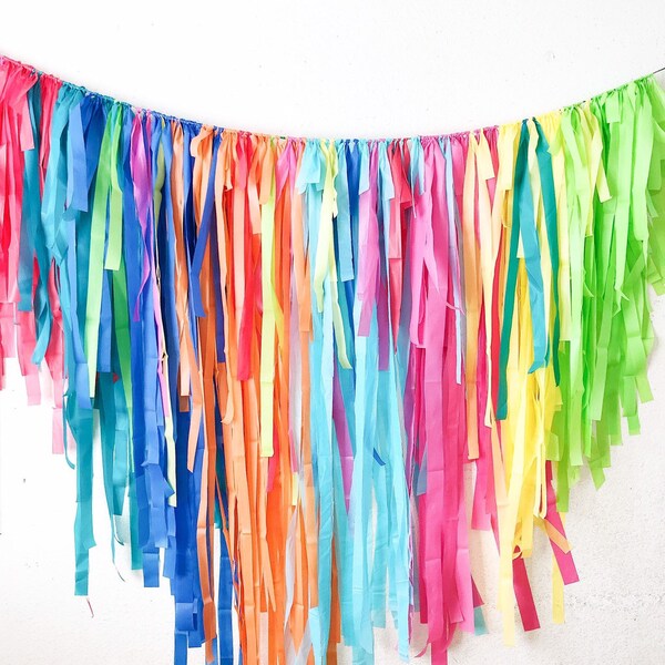 Tablecloth Fringe Backdrop - Etsy