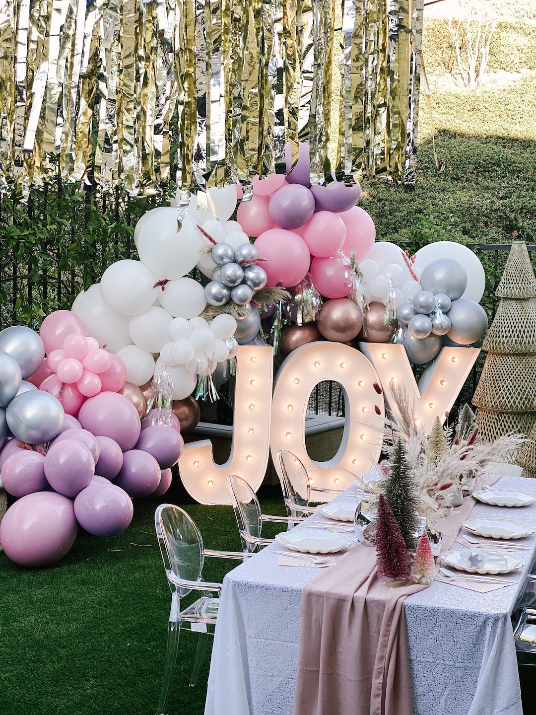 All Mylar Gold and Silver Mylar Fringe Backdrop, Party Backdrop ...