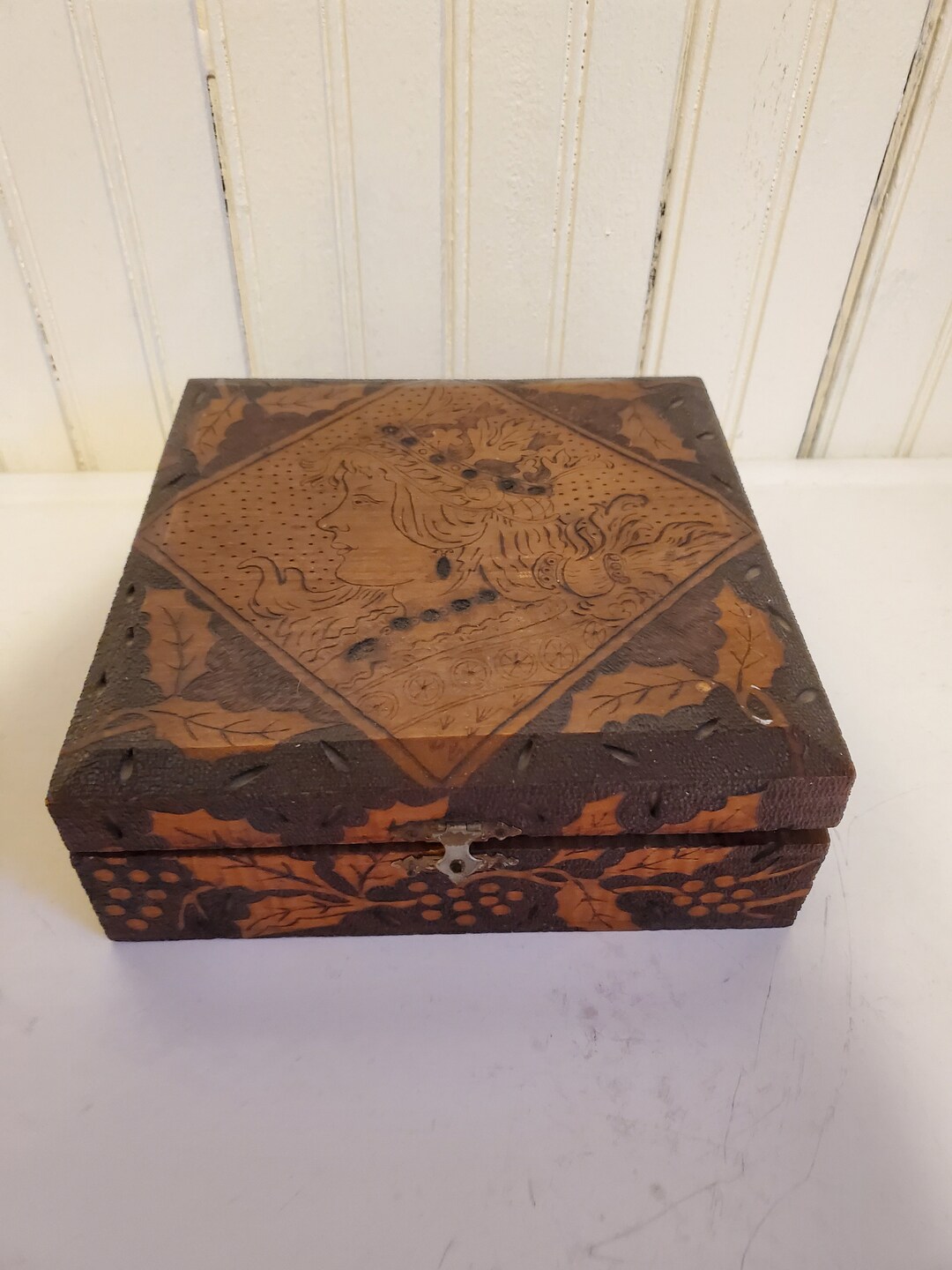 Antique 1910s Flemish Pyography Art Box Pretty Lady - Etsy