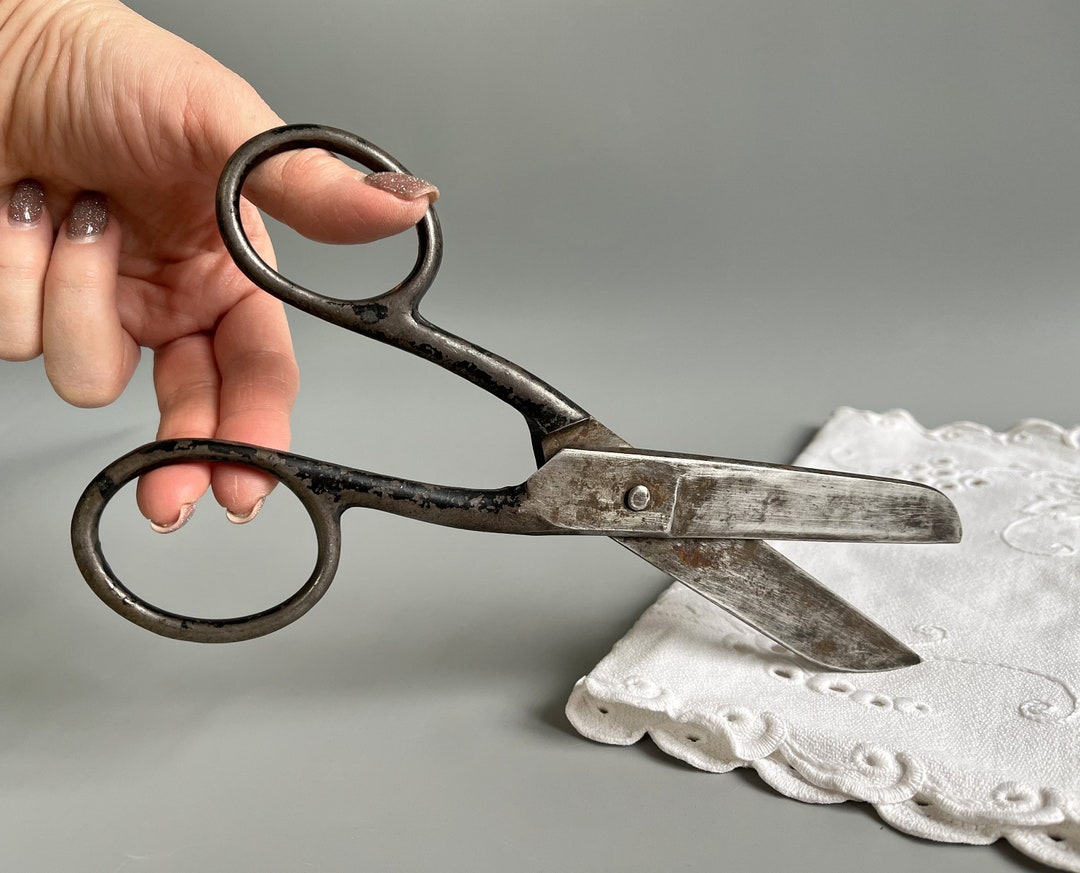 Vintage Scissors in Working Condition Large Tailors Shears Antique ...