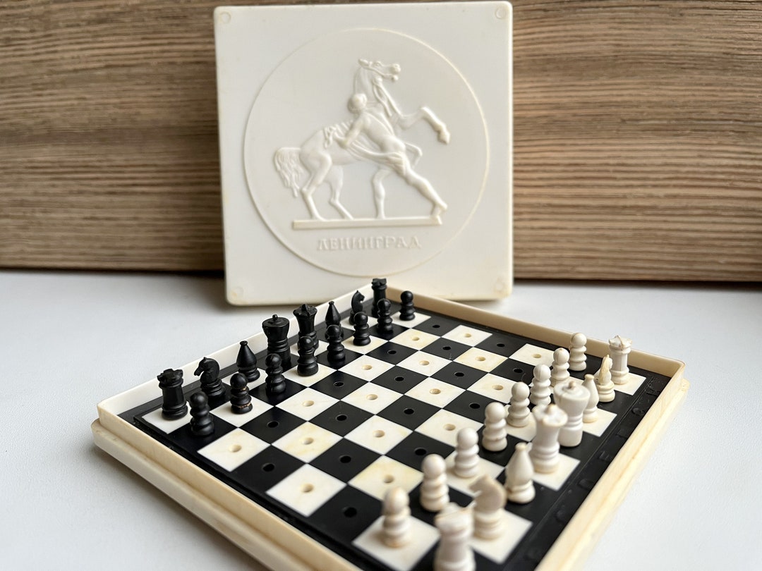 Vintage Pocket Chess Set Mini Travel Chess Set USSR Soviet Era Chess ...