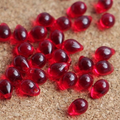5x7mm Garnet Red Tiny Teardrop 25pcs Czech Glass Drops Beads - Etsy