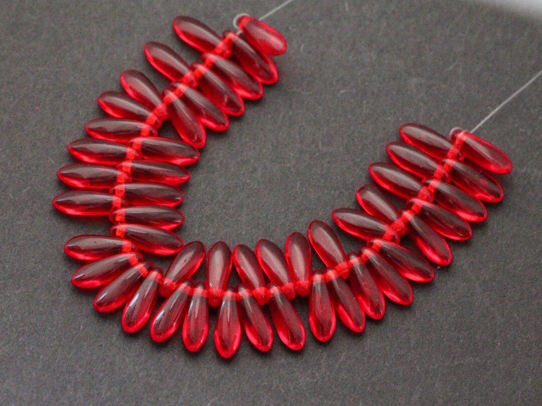 50pcs Ruby Red Daggers 3x11mm Czech Glass Dagger Beads Leaf Small Glass ...
