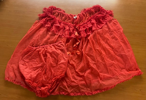 Vintage 1960s GMc See Thru Lacy Racy Red Baby Doll Li… - Gem