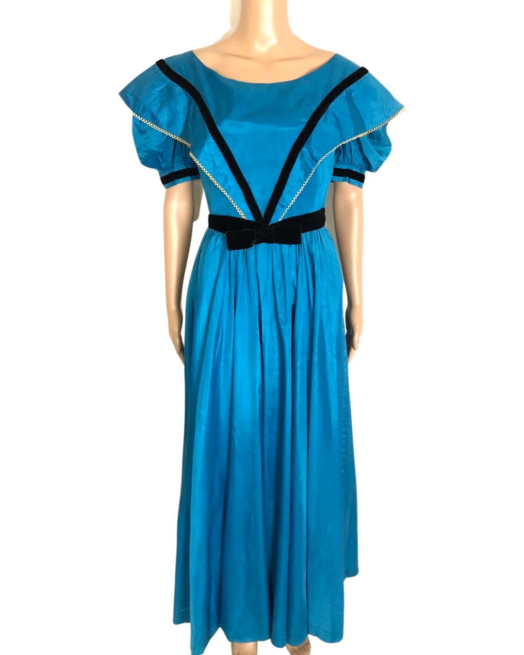 Vintage Victorian Style 1940's Cerulean Blue Acetate Taffeta & Black ...