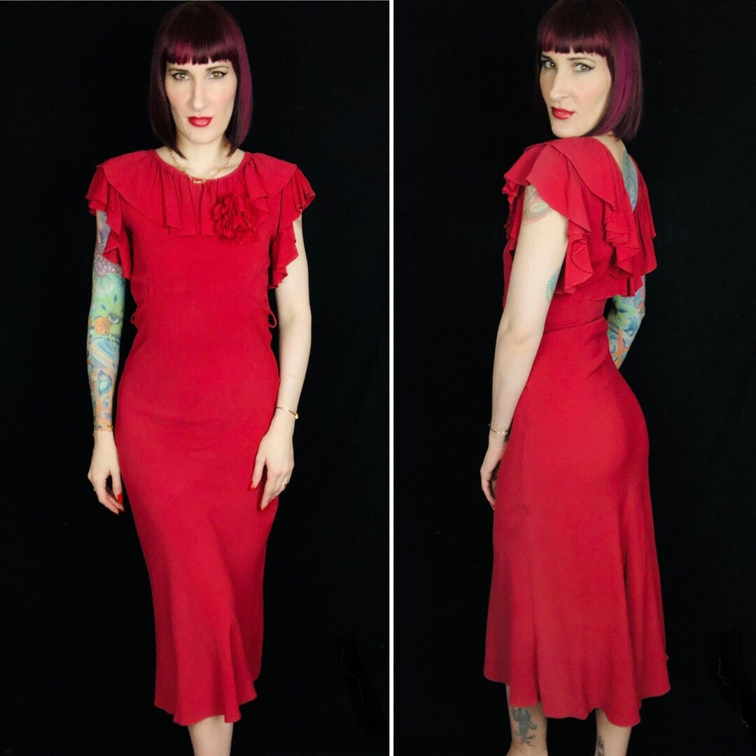 Gorgeous Vintage 1930's Raspberry Red Bias Cut Rayon Crepe Flutter ...