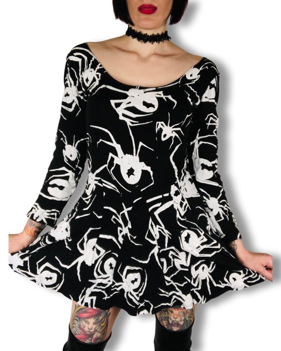 RARE Vintage 90s Spider Novelty Print Cotton Fit N Fl… - Gem