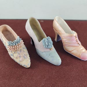 A Collection of 15 Miniature High Heel Shoes Hand Painted Sold ...