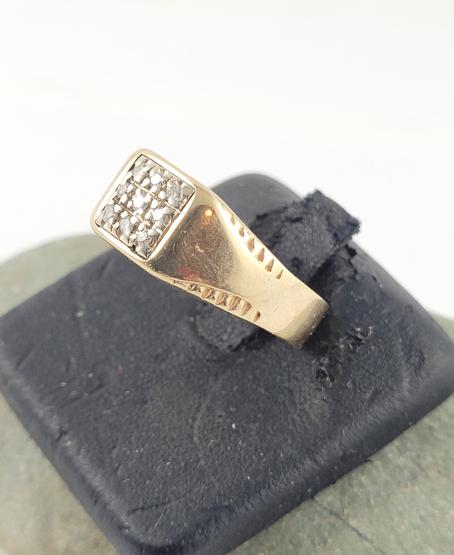 Men's Diamond Ring Vintage 10kt Men's Checkerboard Diamond Ring Total ...