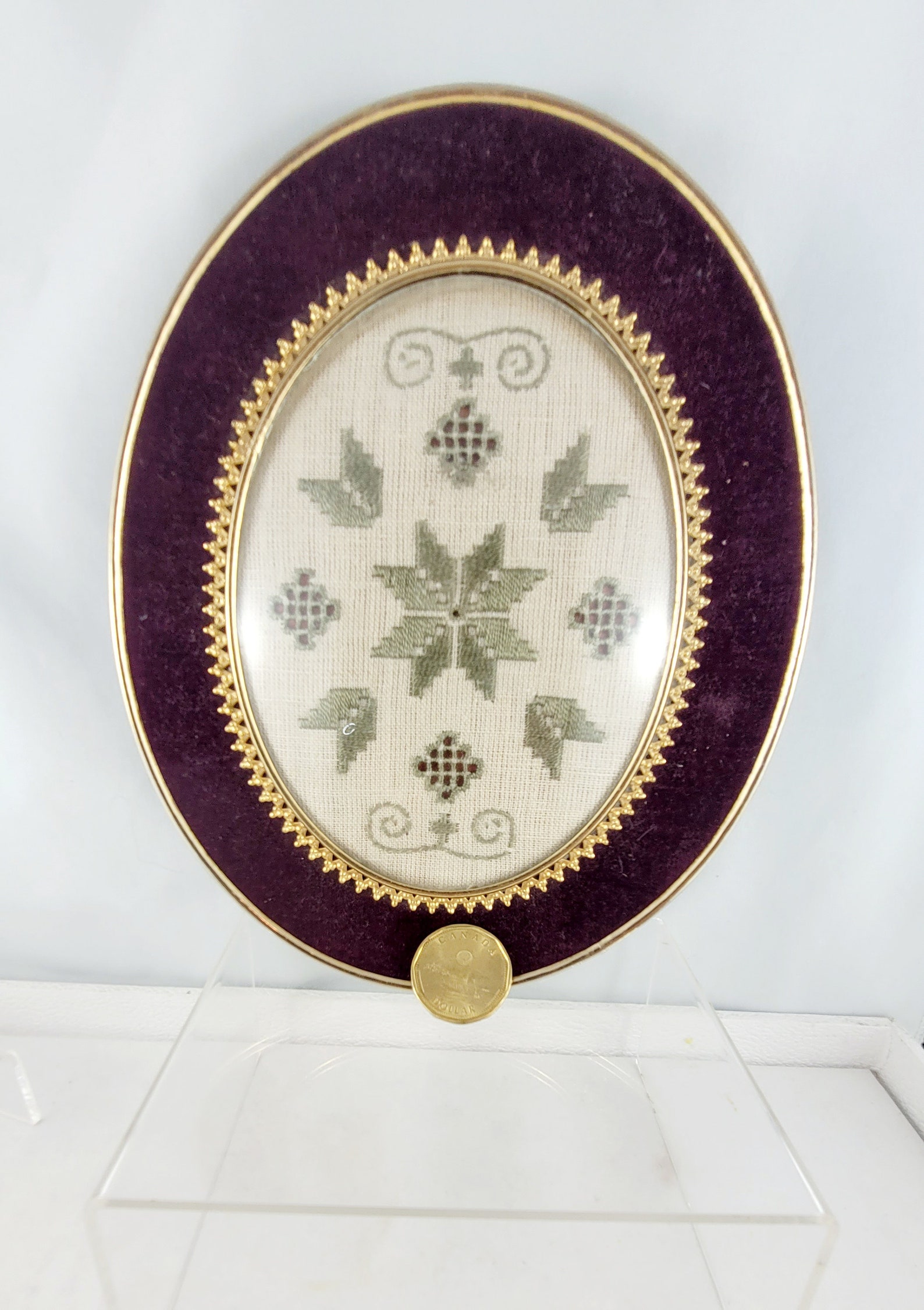 Vintage Cyprus Hand-crafted Lefkara Lace in Oval Gilt and - Etsy