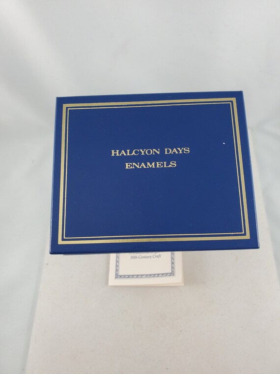 Vintage Halcyon Days Enamel of "1998 A Year To Rememb… - Gem