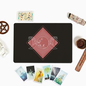 Tarot Card Mat 3 Moons Tarot Mat Tarot Cloth - Etsy