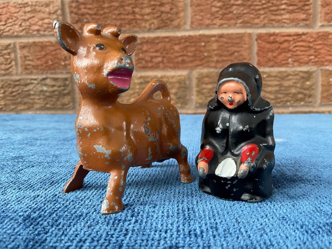 Amish Girl and Cow Salt and Pepper Shakers Cast Iron Cow and Milking ...