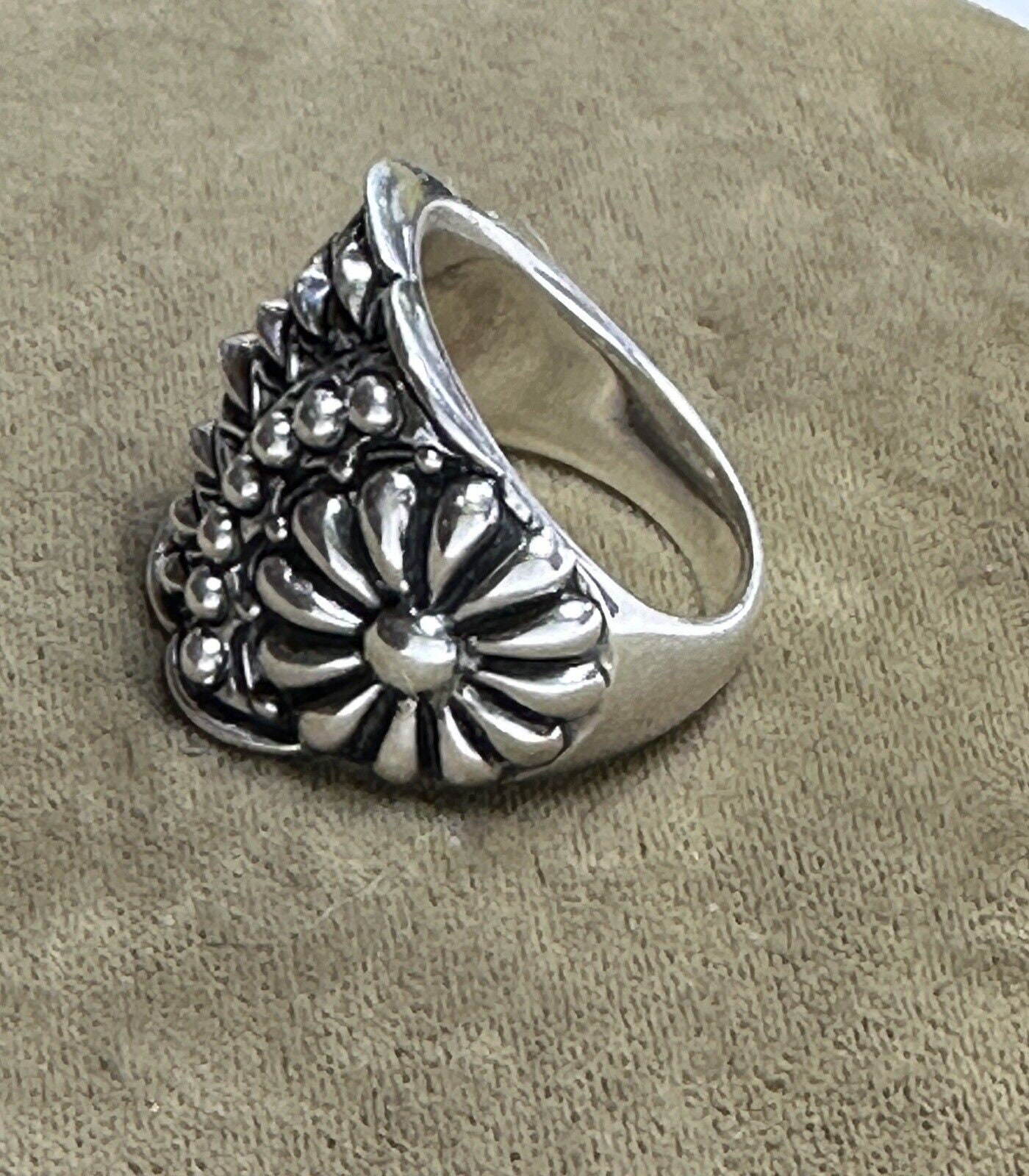 BBJ Sterling Silver Wide Floral Repousse Ring Size 8 3/4 - Etsy