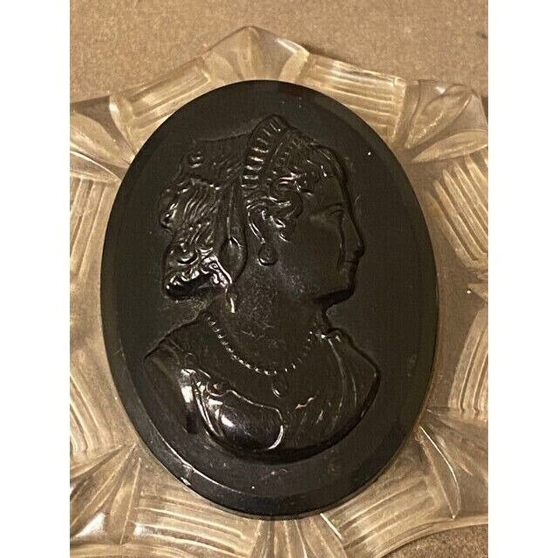 Black Bakelite Cameo - Etsy