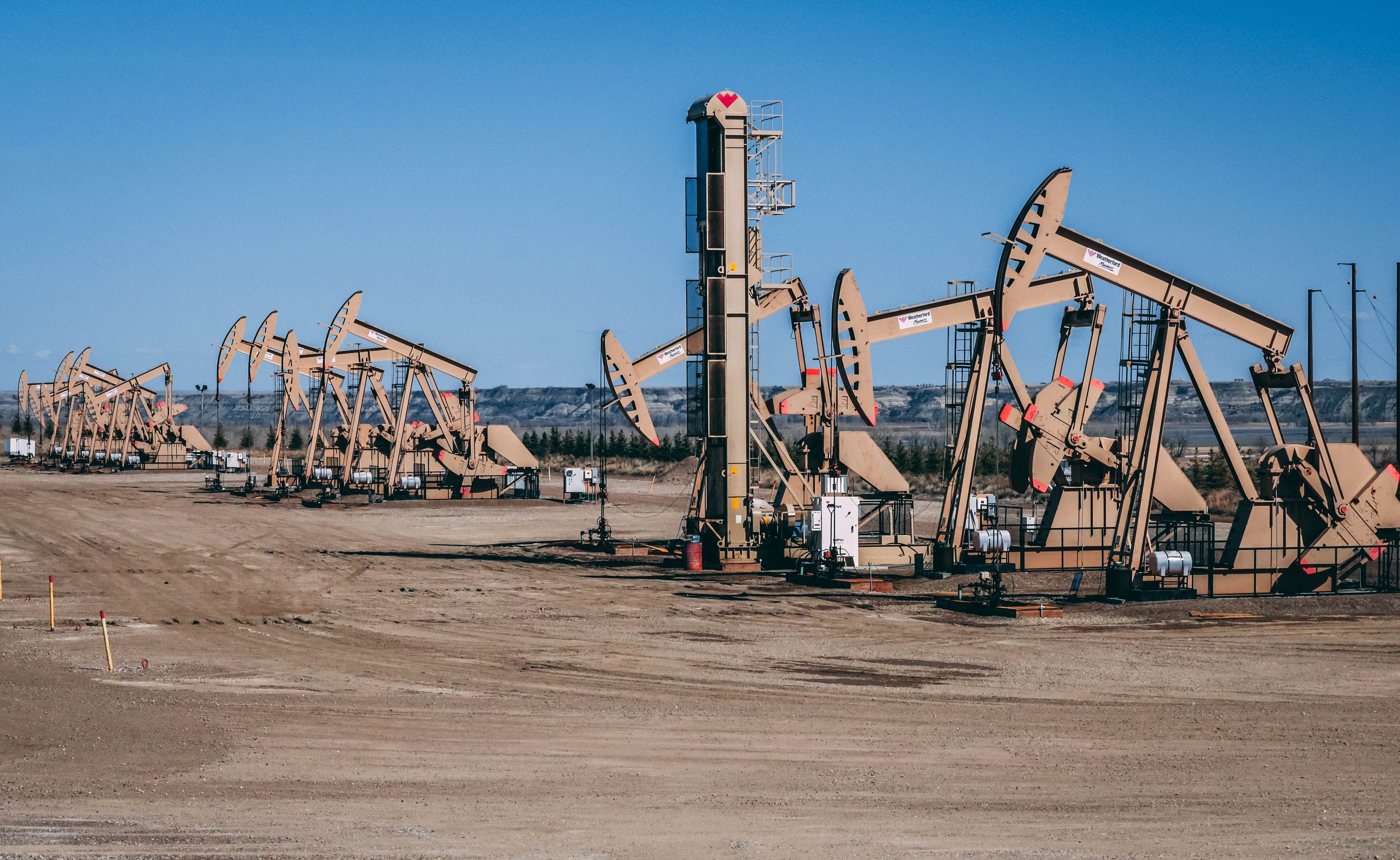 Oil Pumping Units, Oil Pumps, Williston North Dakota, Oilfield ...