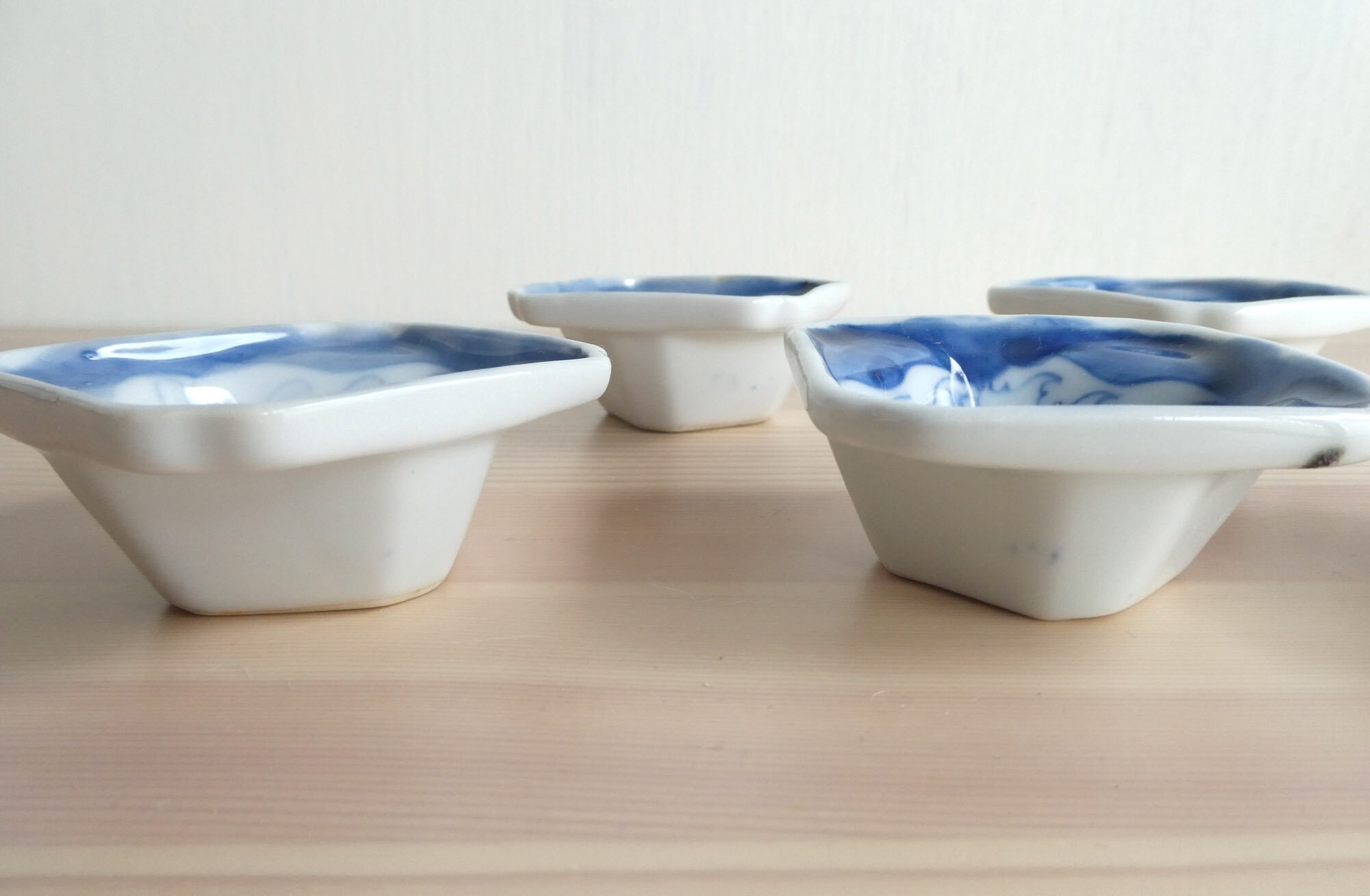 Porcelain Mini Dishes Japanese Vintage mame-zara tiny | Etsy