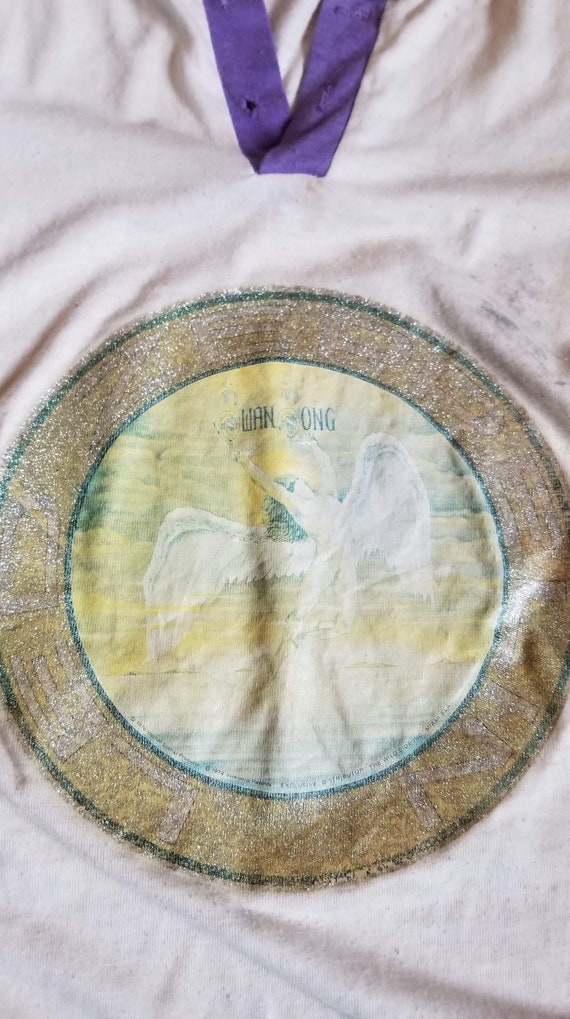 Fantastic vintage glitter iron on distressed Led Zepp… - Gem