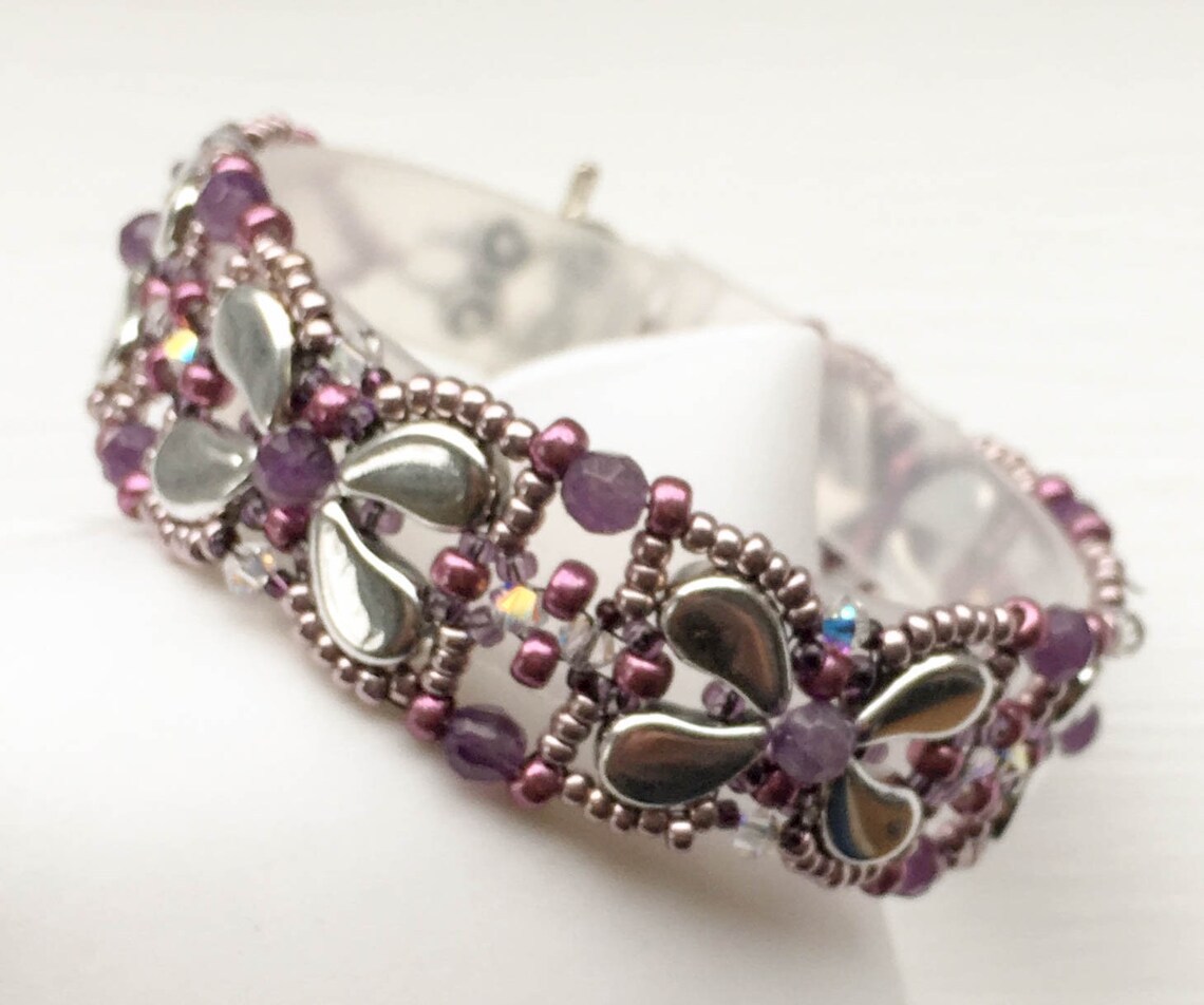 A Paisley Duo Bracelet Tutorial - Beading Pattern- BUTTERFLY KISSES ...