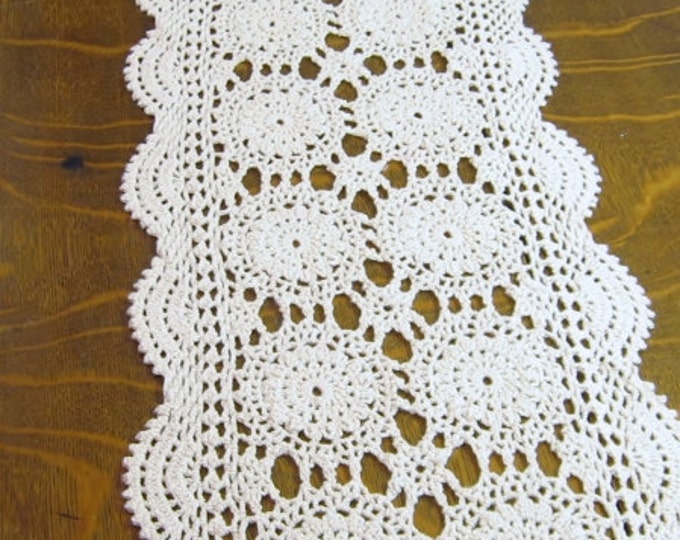 Vintage Crocheted Table Runner Extra Long Dresser Scarf - Etsy