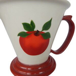 Large Red Apple Measuring Cup Pitcher Pedestal Ceramic Vintage Kitchen ...