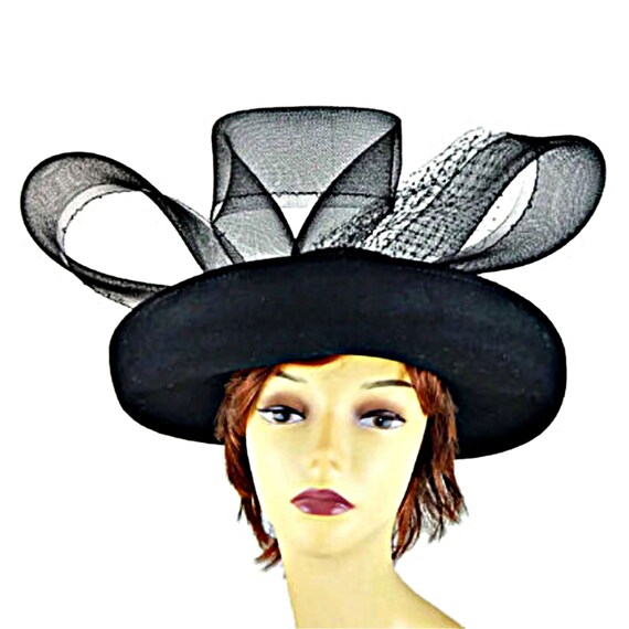 Big Black Hat Fashion