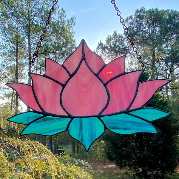 Glass Lotus - Etsy