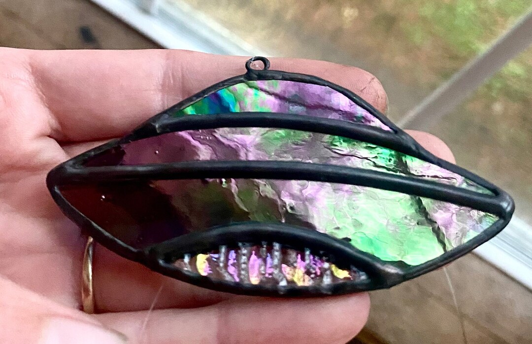 UFO, Stained Glass UFO, Extraterrestrial, UFO Suncatcher, Space Art ...