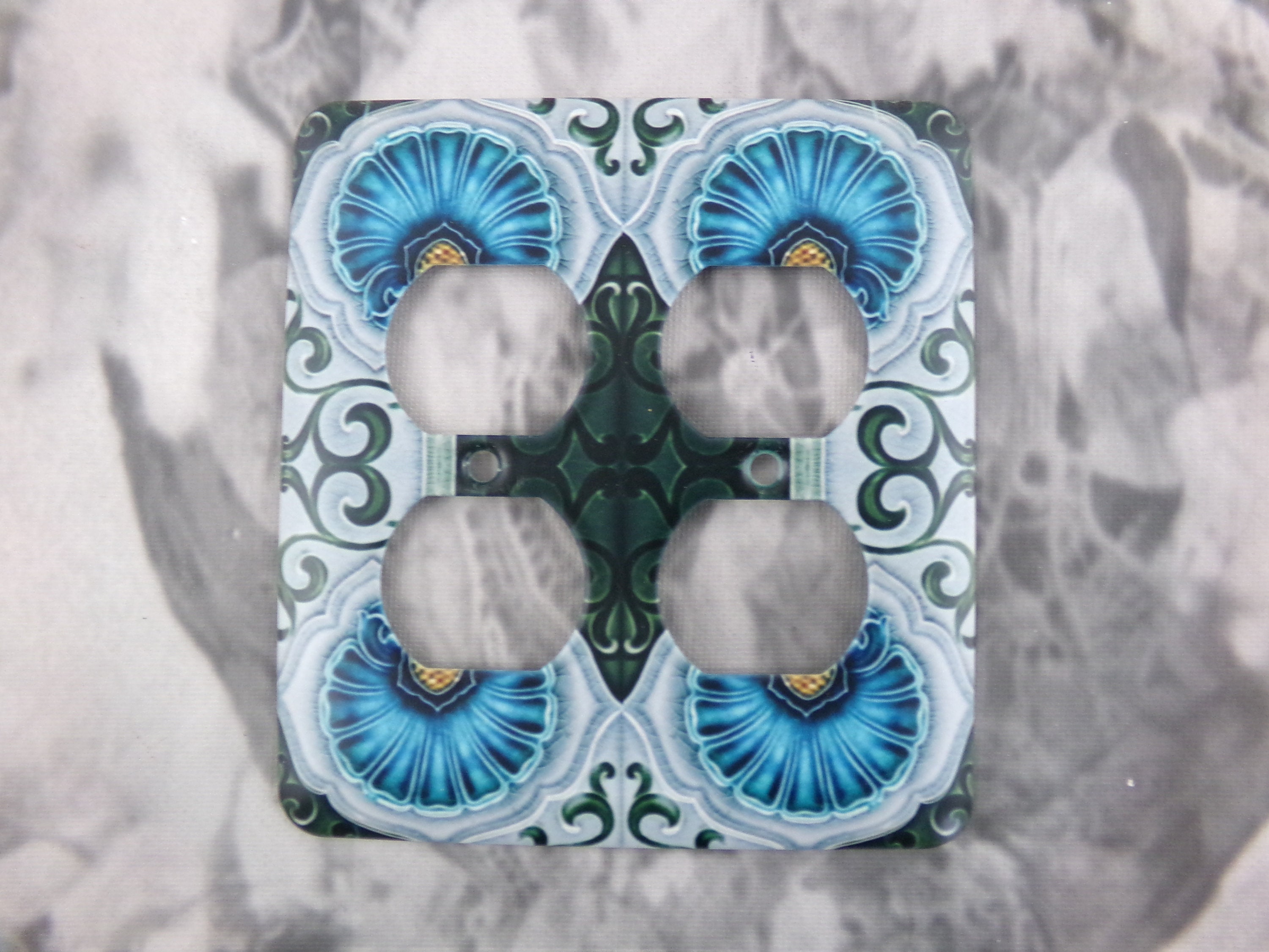 Dynastyprints Slightly Imperfect Metal Various Prints Quad Outlet Cover ...
