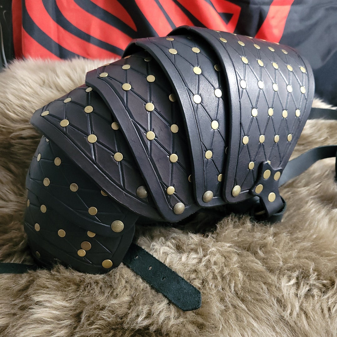 Single Piece Rivet Pauldron Spaulders Shoulder Pad Shoulder Armor ...